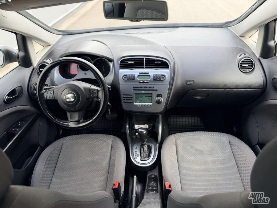 Grey SEAT Altea 2007 in Utena, with an engine capacity of 2.00 L and mileage of 337 thousand km for 1620 €, photo 21 on AUTOMOTO.COM.LV