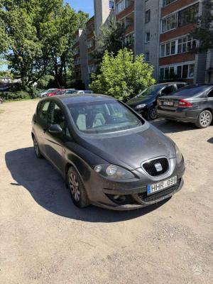 Pelēks SEAT Altea 2008 Kauņa, ar dzinēja tilpumu 1.97 L un nobraukumu 295 tūkst. km par 899 €, foto 4 vietnē AUTOMOTO.COM.LV
