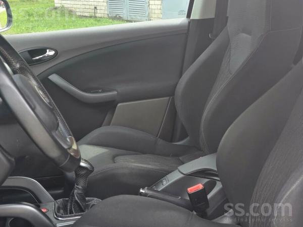 Pelēks SEAT Altea 2008 Liepāja, ar dzinēja tilpumu 2.00 L un nobraukumu 180 tūkst. km par 4750 €, foto 10 vietnē AUTOMOTO.COM.LV