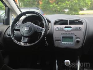 Grey SEAT Altea 2008 in Liepaja, with an engine capacity of 2.00 L and mileage of 180 thousand km for 4750 €, photo 14 on AUTOMOTO.COM.LV