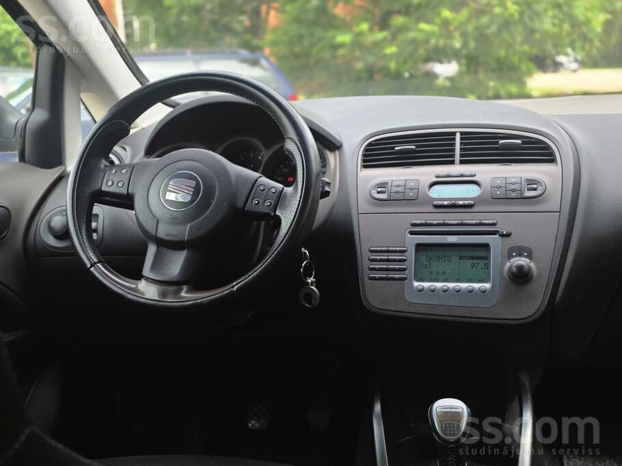 Grey SEAT Altea 2008 in Liepaja, with an engine capacity of 2.00 L and mileage of 180 thousand km for 4750 €, photo 14 on AUTOMOTO.COM.LV