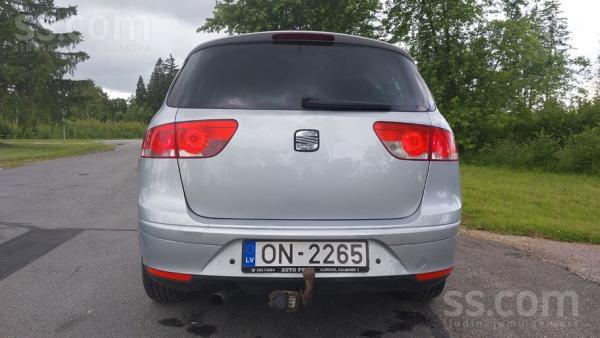Grey SEAT Altea 2008 in Aluksne, with an engine capacity of 2.00 L and mileage of 0 thousand km for 1800 €, photo 7 on AUTOMOTO.COM.LV