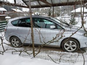 Pelēks SEAT Altea 2008 Valmiera, ar dzinēja tilpumu 1.90 L un nobraukumu 204 tūkst. km par 2500 €, foto 4 vietnē AUTOMOTO.COM.LV