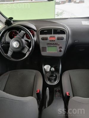 Pelēks SEAT Altea 2008 Valmiera, ar dzinēja tilpumu 1.90 L un nobraukumu 204 tūkst. km par 2500 €, foto 6 vietnē AUTOMOTO.COM.LV