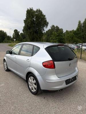 Grey SEAT Altea 2009 in Kaunas, with an engine capacity of 1.39 L and mileage of 195 thousand km for 2800 €, photo 4 on AUTOMOTO.COM.LV