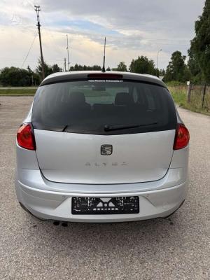 Grey SEAT Altea 2009 in Kaunas, with an engine capacity of 1.39 L and mileage of 195 thousand km for 2800 €, photo 5 on AUTOMOTO.COM.LV