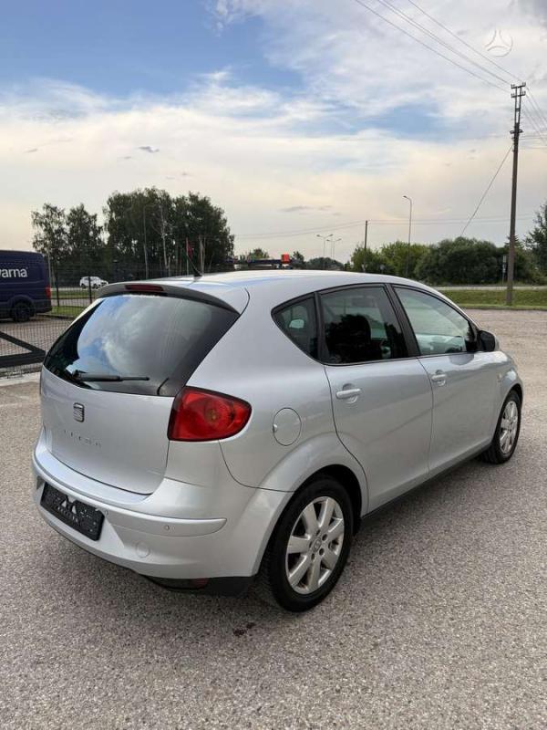 Pelēks SEAT Altea 2009 Kauņa, ar dzinēja tilpumu 1.39 L un nobraukumu 195 tūkst. km par 2800 €, foto 5 vietnē AUTOMOTO.COM.LV