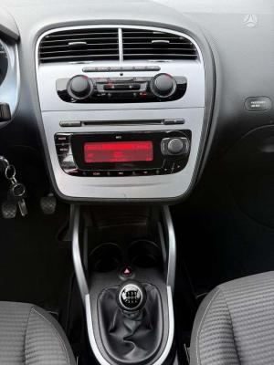 Grey SEAT Altea 2009 in Kaunas, with an engine capacity of 1.39 L and mileage of 195 thousand km for 2800 €, photo 12 on AUTOMOTO.COM.LV
