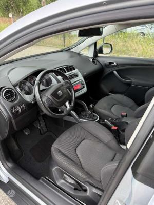 Grey SEAT Altea 2009 in Kaunas, with an engine capacity of 1.39 L and mileage of 195 thousand km for 2800 €, photo 14 on AUTOMOTO.COM.LV
