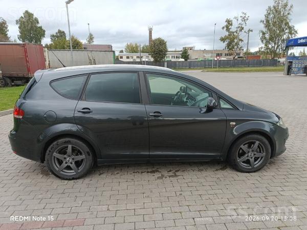Grey SEAT Altea 2009 in Rezekne, with an engine capacity of 2.00 L and mileage of 224 thousand km for 3200 €, photo 5 on AUTOMOTO.COM.LV