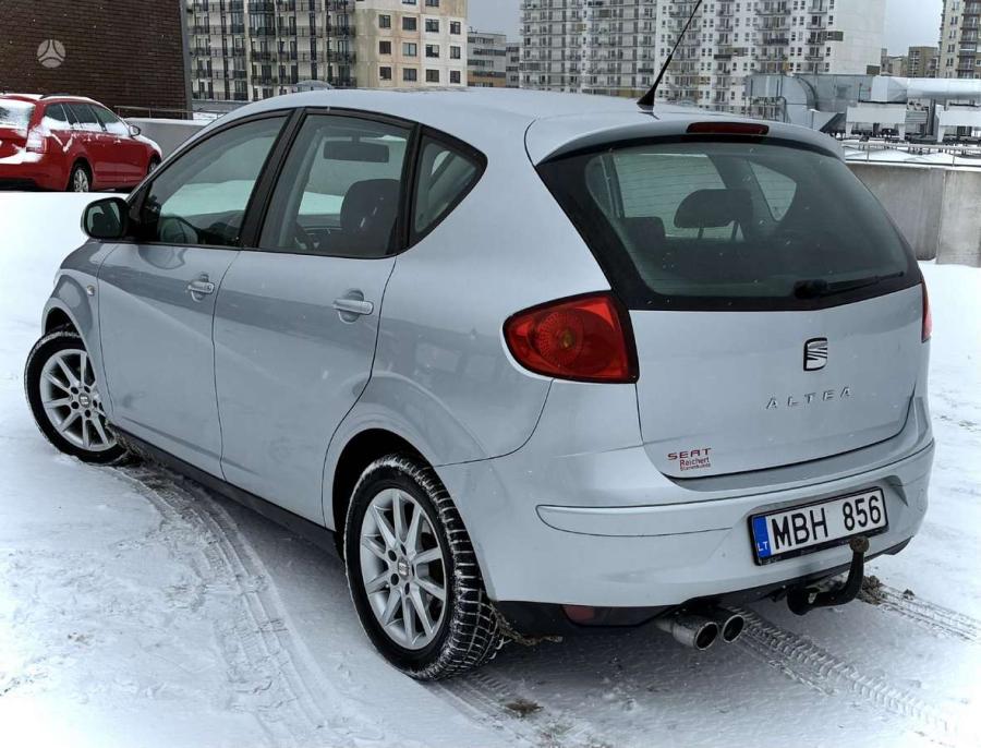 Pelēks SEAT Altea 2010 Viļņa, ar dzinēja tilpumu 1.60 L un nobraukumu 278 tūkst. km par 2450 €, foto 6 vietnē AUTOMOTO.COM.LV