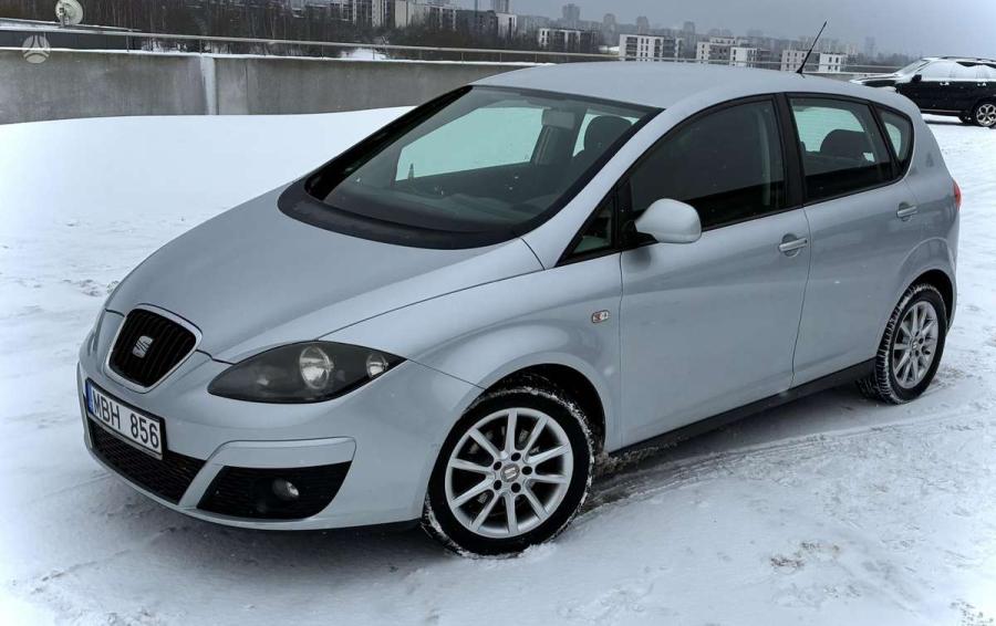 Pelēks SEAT Altea 2010 Viļņa, ar dzinēja tilpumu 1.60 L un nobraukumu 278 tūkst. km par 2450 €, foto 9 vietnē AUTOMOTO.COM.LV