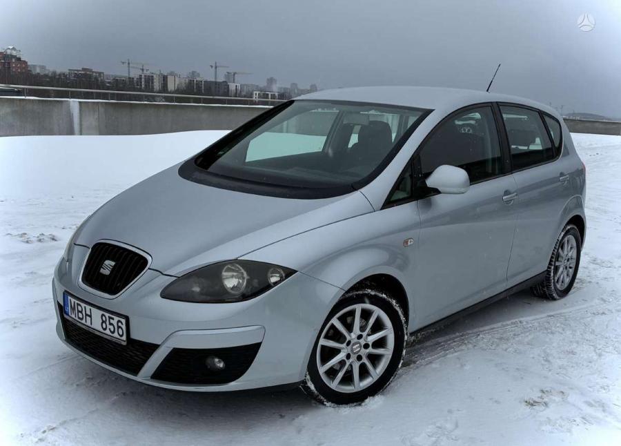 Pelēks SEAT Altea 2010 Viļņa, ar dzinēja tilpumu 1.60 L un nobraukumu 278 tūkst. km par 2450 €, foto 10 vietnē AUTOMOTO.COM.LV