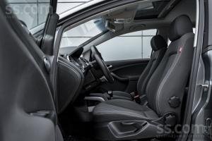 Grey SEAT Altea 2012 in Riga, with an engine capacity of 1.60 L and mileage of 0 thousand km for 3990 €, photo 9 on AUTOMOTO.COM.LV