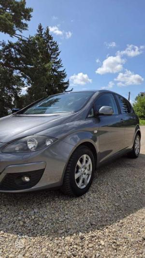Grey SEAT Altea 2012 in Kaunas, with an engine capacity of 1.60 L and mileage of 207 thousand km for 2900 €, photo 5 on AUTOMOTO.COM.LV