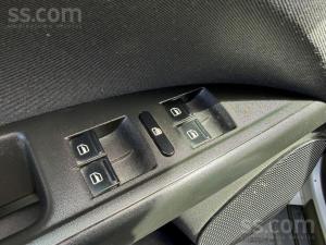 Grey SEAT Altea 2012 in Tukums, with an engine capacity of 1.20 L and mileage of 312 thousand km for 2190 €, photo 10 on AUTOMOTO.COM.LV