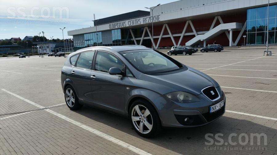 Pelēks SEAT Altea 2012 Rēzekne, ar dzinēja tilpumu 1.60 L un nobraukumu 227 tūkst. km par 4100 €, foto 1 vietnē AUTOMOTO.COM.LV