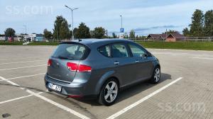 Pelēks SEAT Altea 2012 Rēzekne, ar dzinēja tilpumu 1.60 L un nobraukumu 227 tūkst. km par 4100 €, foto 3 vietnē AUTOMOTO.COM.LV