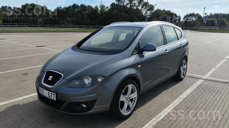 Pelēks SEAT Altea 2012 Rēzekne, ar dzinēja tilpumu 1.60 L un nobraukumu 227 tūkst. km par 4100 €, foto 5 vietnē AUTOMOTO.COM.LV