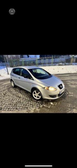 Pelēks SEAT Altea 2006 Viļņa, ar dzinēja tilpumu 2.00 L un nobraukumu 363 tūkst. km par 1050 €, foto  vietnē AUTOMOTO.COM.LV