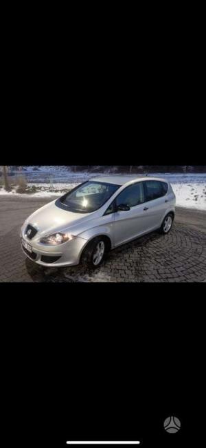 Pelēks SEAT Altea 2006 Viļņa, ar dzinēja tilpumu 2.00 L un nobraukumu 363 tūkst. km par 1050 €, foto 2 vietnē AUTOMOTO.COM.LV