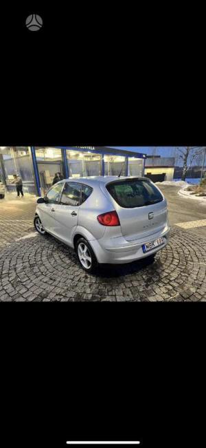 Pelēks SEAT Altea 2006 Viļņa, ar dzinēja tilpumu 2.00 L un nobraukumu 363 tūkst. km par 1050 €, foto 3 vietnē AUTOMOTO.COM.LV