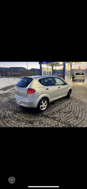 Pelēks SEAT Altea 2006 Viļņa, ar dzinēja tilpumu 2.00 L un nobraukumu 363 tūkst. km par 1050 €, foto 4 vietnē AUTOMOTO.COM.LV