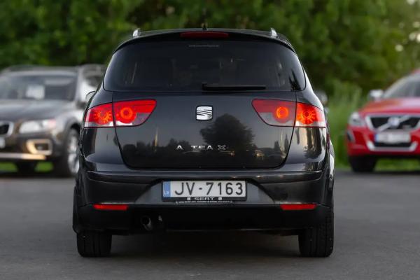 Pelēks SEAT Altea 2007 Jelgava, ar dzinēja tilpumu 1.90 L un nobraukumu 450 tūkst. km par 1150 €, foto 5 vietnē AUTOMOTO.COM.LV