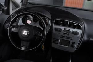 Pelēks SEAT Altea 2007 Jelgava, ar dzinēja tilpumu 1.90 L un nobraukumu 450 tūkst. km par 1150 €, foto 13 vietnē AUTOMOTO.COM.LV