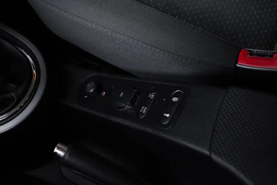 Pelēks SEAT Altea 2007 Jelgava, ar dzinēja tilpumu 1.90 L un nobraukumu 450 tūkst. km par 1150 €, foto 21 vietnē AUTOMOTO.COM.LV