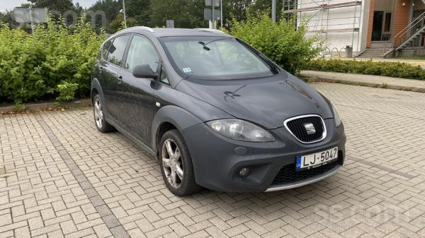 Pelēks SEAT Altea 2009 Rīga, ar dzinēja tilpumu 2.00 L un nobraukumu 529 tūkst. km par 1400 €, foto 4 vietnē AUTOMOTO.COM.LV