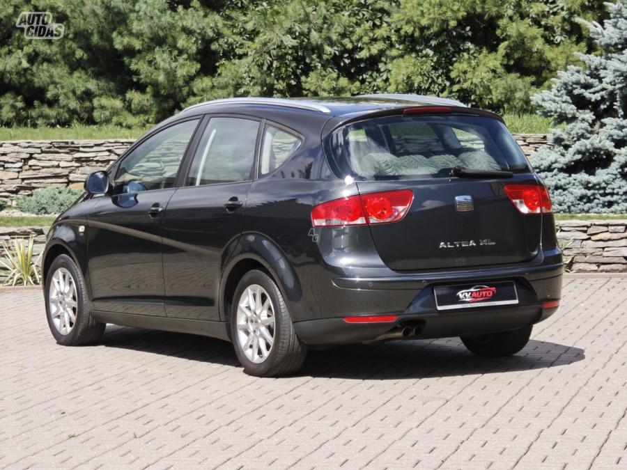 Grey SEAT Altea 2009 in Vilnius, with an engine capacity of 1.40 L and mileage of 237 thousand km for 3300 €, photo 8 on AUTOMOTO.COM.LV