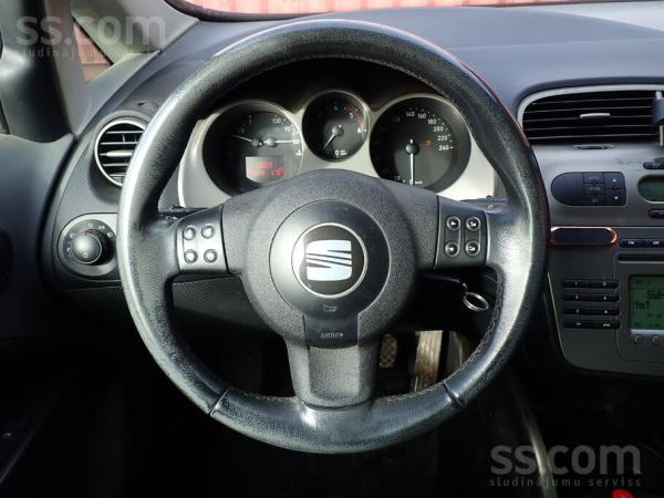 SEAT Altea 2004 Liepāja, ar dzinēja tilpumu 2.00 L un nobraukumu 275 tūkst. km par 1950 €, foto 5 vietnē AUTOMOTO.COM.LV