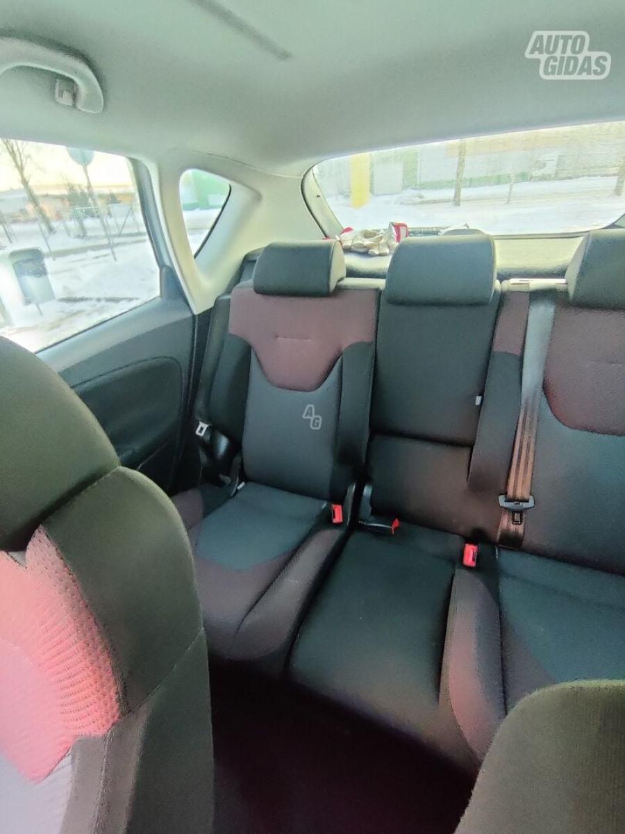 SEAT Altea 2004 Šauļi, ar dzinēja tilpumu 2.00 L un nobraukumu 243 tūkst. km par 1250 €, foto 7 vietnē AUTOMOTO.COM.LV