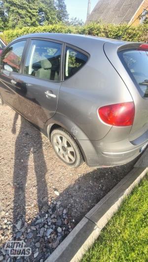 SEAT Altea 2004 in Marijampole, with an engine capacity of 1.90 L and mileage of 327 thousand km for 500 €, photo  on AUTOMOTO.COM.LV