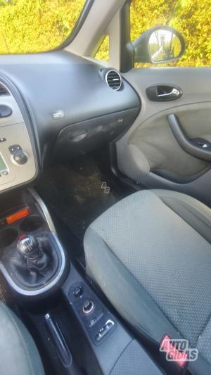 SEAT Altea 2004 in Marijampole, with an engine capacity of 1.90 L and mileage of 327 thousand km for 500 €, photo 6 on AUTOMOTO.COM.LV