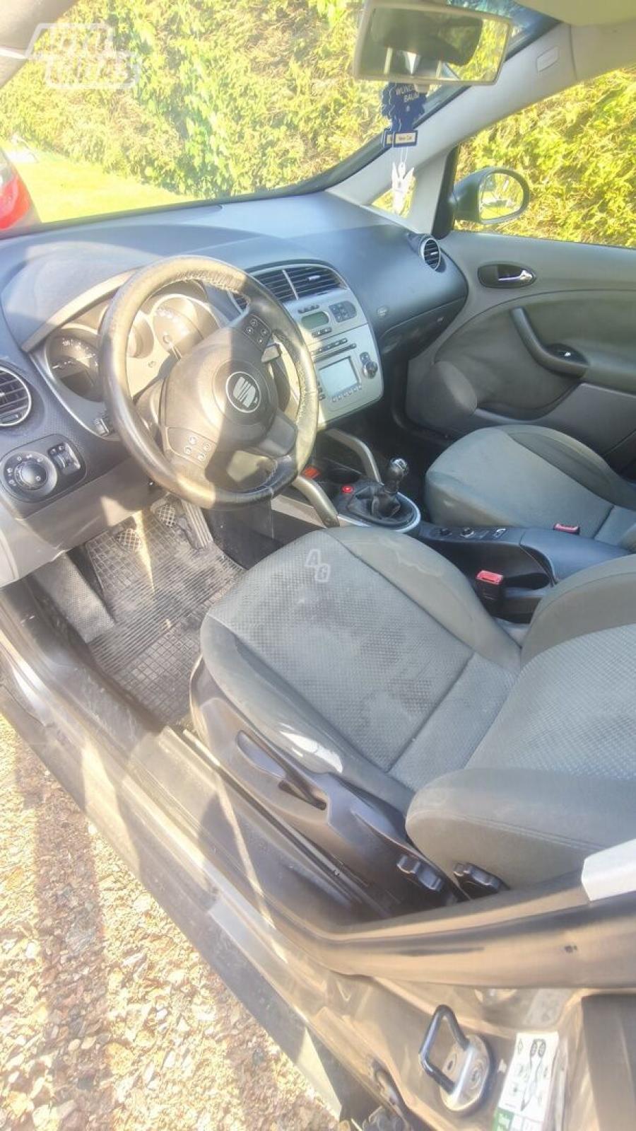SEAT Altea 2004 in Marijampole, with an engine capacity of 1.90 L and mileage of 327 thousand km for 400 €, photo 8 on AUTOMOTO.COM.LV