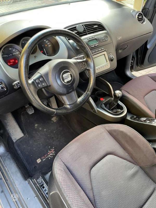 SEAT Altea 2004 in Kaunas, with an engine capacity of 1.97 L and mileage of 267 thousand km for 1200 €, photo 7 on AUTOMOTO.COM.LV