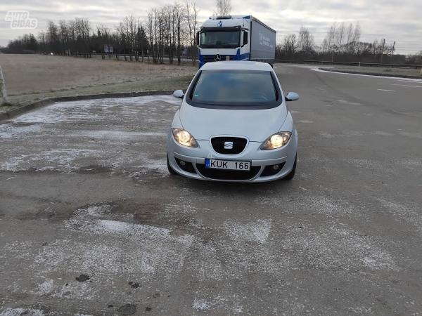 SEAT Altea 2005 Šauļi, ar dzinēja tilpumu 2.00 L un nobraukumu 211 tūkst. km par 1500 €, foto 1 vietnē AUTOMOTO.COM.LV