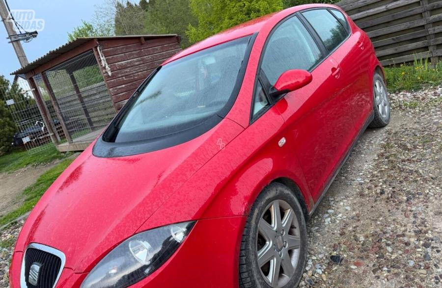 SEAT Altea 2005 in Silale, with an engine capacity of 1.90 L and mileage of 300 thousand km for 1000 €, photo 1 on AUTOMOTO.COM.LV
