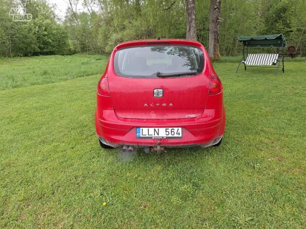 Сеат Алтеа 2005 в Шилале, объемом двигателя 1.90 л и пробегом 300 тыс. км за 1000 €, фото 5 на AUTOMOTO.COM.LV