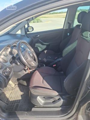 SEAT Altea 2005 in Kaunas, with an engine capacity of 1.90 L and mileage of 350 thousand km for 900 €, photo 9 on AUTOMOTO.COM.LV