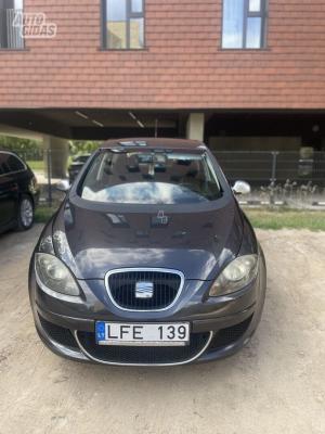 SEAT Altea 2005 in Kaunas, with an engine capacity of 2.00 L and mileage of 326 thousand km for 500 €, photo  on AUTOMOTO.COM.LV