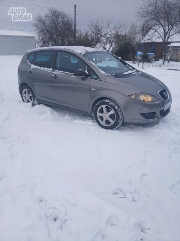 SEAT Altea 2006 in Prienai, with an engine capacity of 1.60 L and mileage of 204 thousand km for 1750 €, photo 2 on AUTOMOTO.COM.LV