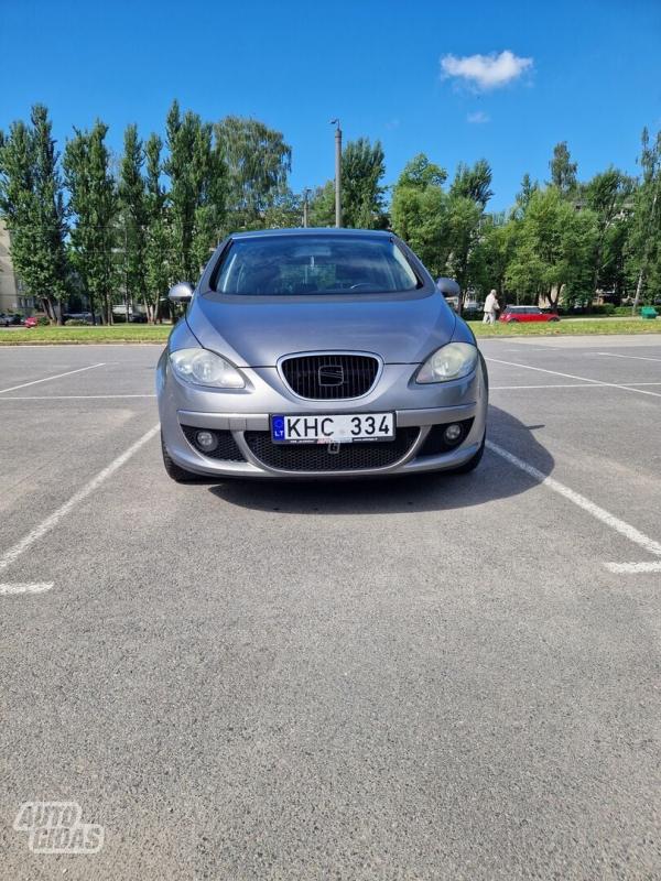 SEAT Altea 2006 in Kaunas, with an engine capacity of 2.00 L and mileage of 296 thousand km for 1799 €, photo 4 on AUTOMOTO.COM.LV