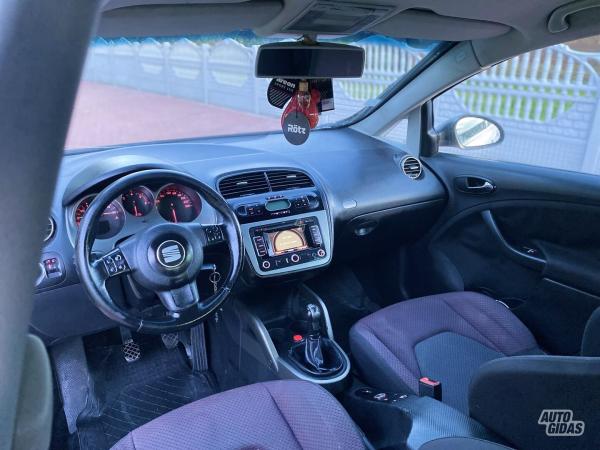 SEAT Altea 2006 in Pakruojis, with an engine capacity of 2.00 L and mileage of 41 thousand km for 950 €, photo 7 on AUTOMOTO.COM.LV