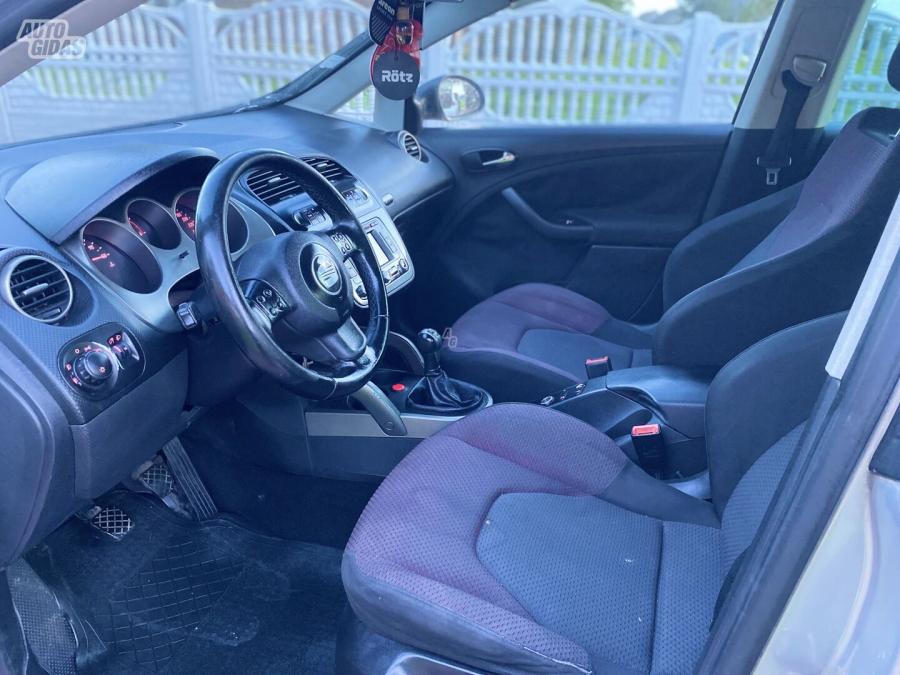 SEAT Altea 2006 Pakruojis, ar dzinēja tilpumu 2.00 L un nobraukumu 41 tūkst. km par 950 €, foto 12 vietnē AUTOMOTO.COM.LV