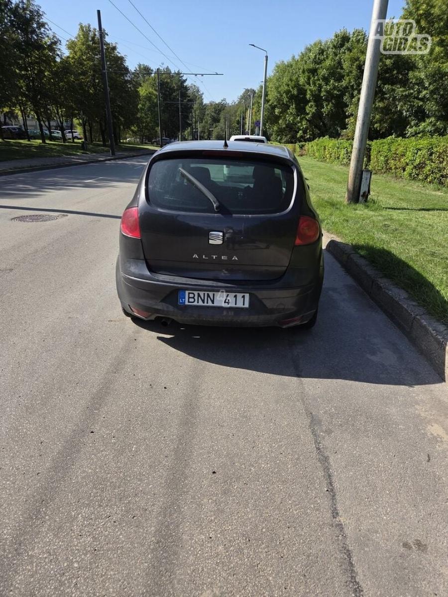 SEAT Altea 2006 Kauņa, ar dzinēja tilpumu 1.60 L un nobraukumu 363 tūkst. km par 400 €, foto 1 vietnē AUTOMOTO.COM.LV