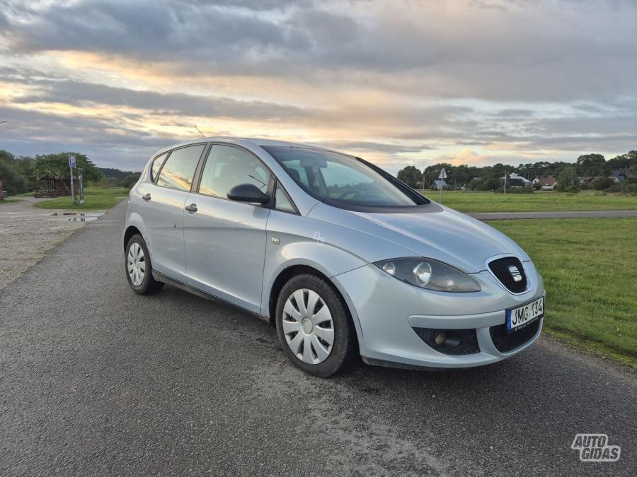 SEAT Altea 2006 Kauņa, ar dzinēja tilpumu 1.90 L un nobraukumu 379 tūkst. km par 1100 €, foto 1 vietnē AUTOMOTO.COM.LV