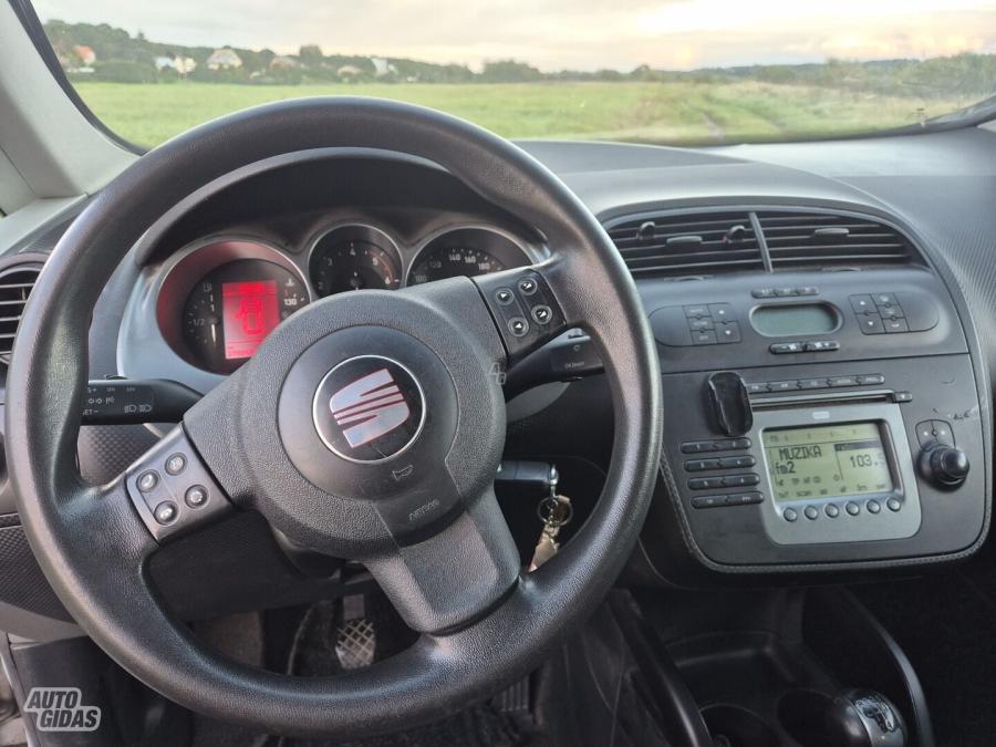 SEAT Altea 2006 Kauņa, ar dzinēja tilpumu 1.90 L un nobraukumu 379 tūkst. km par 1100 €, foto 6 vietnē AUTOMOTO.COM.LV